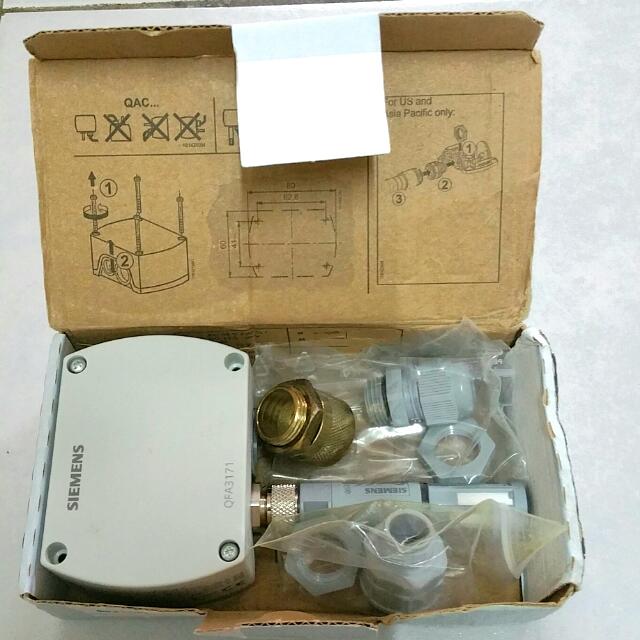 (**PRICE REDUCED**) SIEMENS QFA3171-Room Humidity/ Temp. Sensor, TV ...