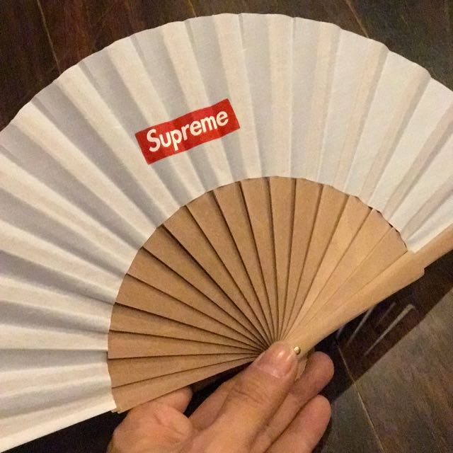 Supreme x Sasquatchfabrix Folding Fan, Men's Fashion, Watches ...