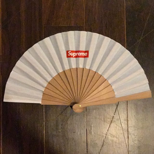 Supreme x Sasquatchfabrix Folding Fan, Men's Fashion, Watches ...