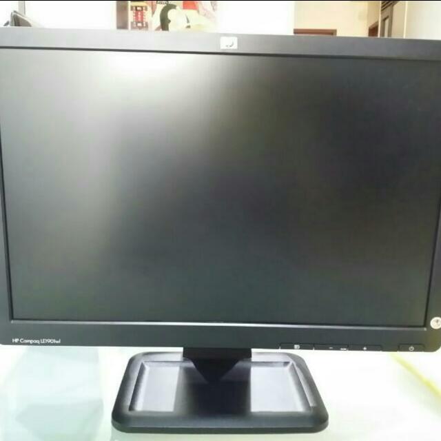 HP Monitor Model is HPLE 1901 wl, Computers & Tech, Desktops on Carousell