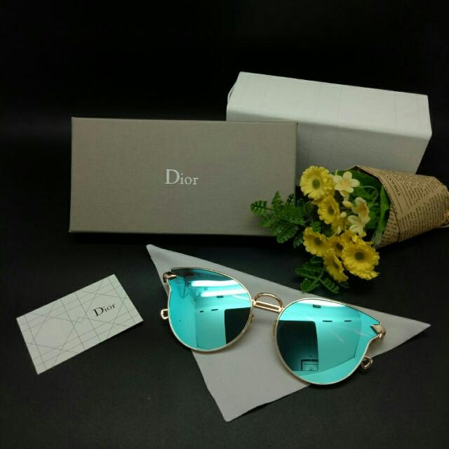 KACAMATA DIOR WALKER, Olshop Fashion, Olshop Wanita di Carousell