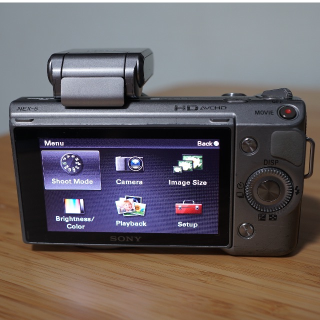 Sony NEX-5 body only (with flash and 2 original batteries), Photography ...