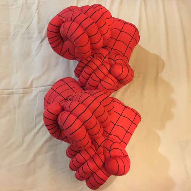 Spider-Man Boxing Gloves, Hobbies & Toys, Toys & Games on Carousell