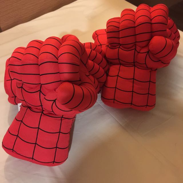 Spider-Man Boxing Gloves, Hobbies & Toys, Toys & Games on Carousell