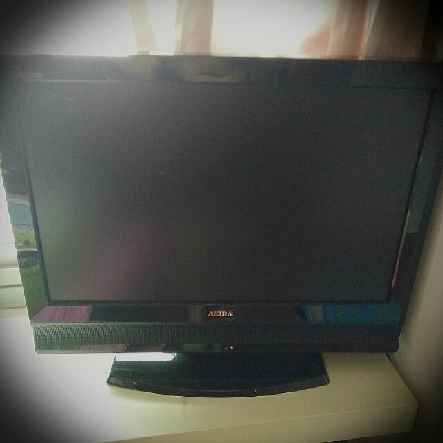 Akira 19" LCD TV, TV & Home Appliances, TV & Entertainment, TV on Carousell