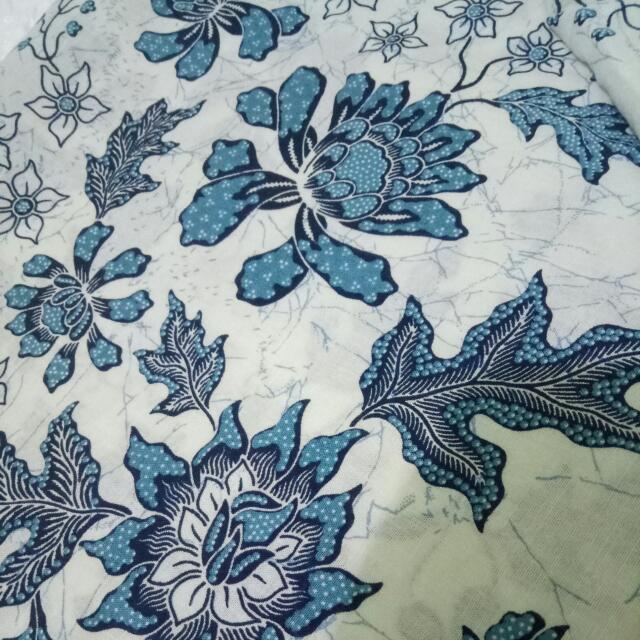 Batik Halus, Desain & Kerajinan Tangan, Lainnya di Carousell