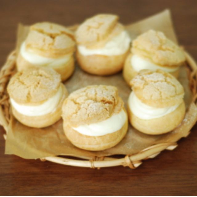 japanese cream puff, Food & Drinks, Packaged & Instant Food on Carousell