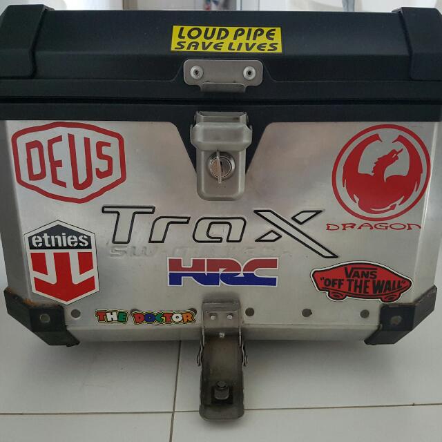 Trax Box With Baseplate, Car Accessories on Carousell