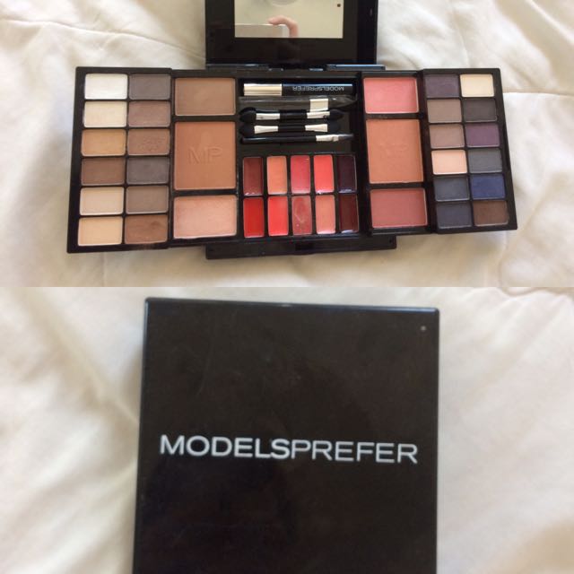 Model Prefer Makeup Kit | Makeupview.co