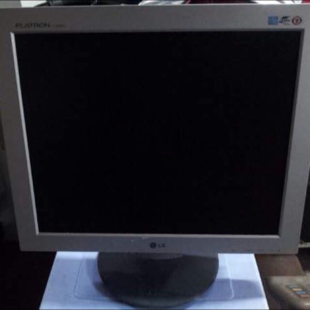 Monitor LG 17", Computers & Tech, Desktops on Carousell