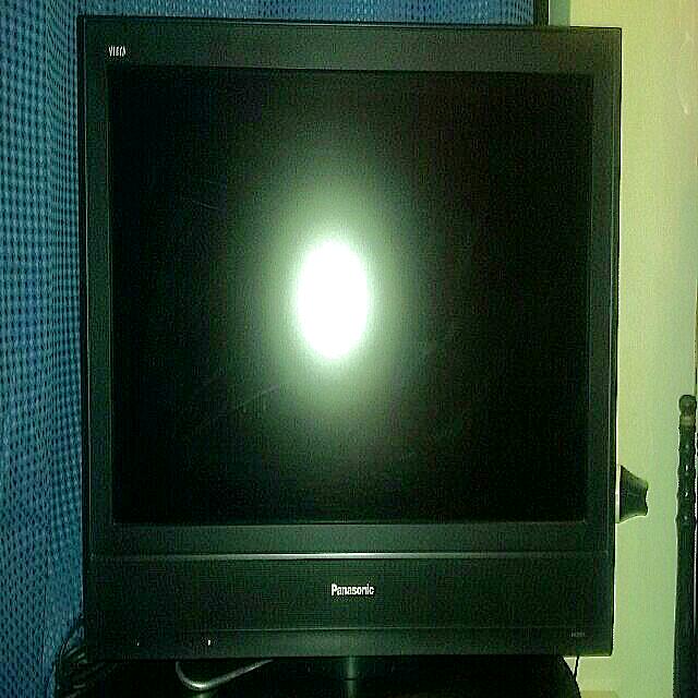 PANASONIC LCD TV 32 INCHES (TX-32LE7M), TV & Home Appliances, TV ...