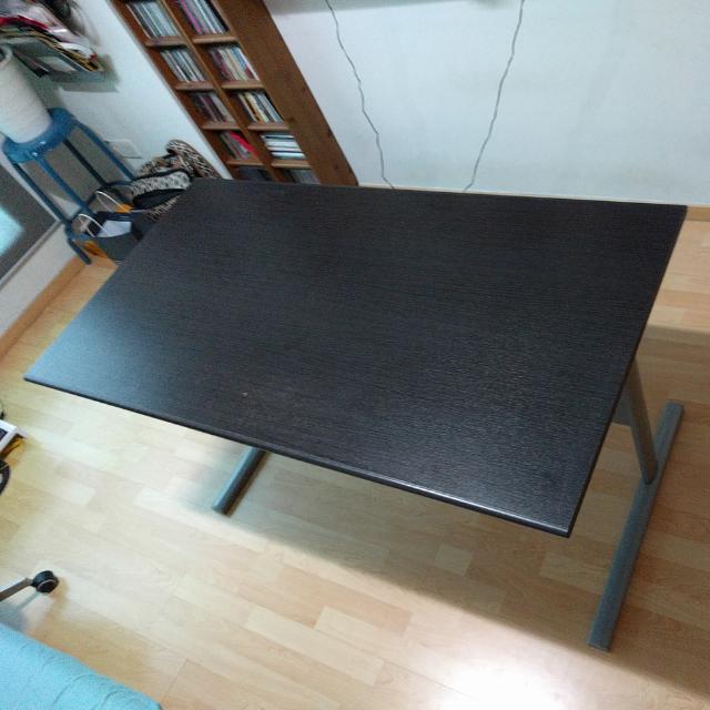 Ikea Fredrik Black-Brown Desk, Furniture & Home Living, Furniture ...