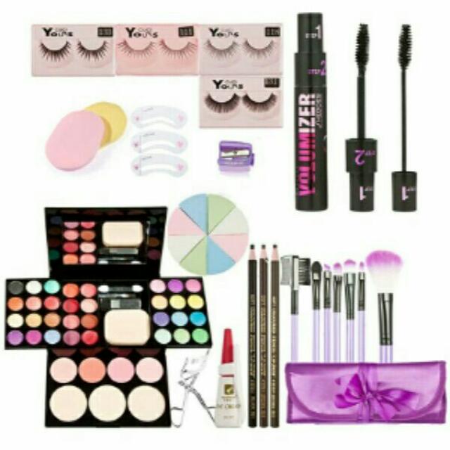 Makeup Set, Beauty & Personal Care, Face, Makeup on Carousell