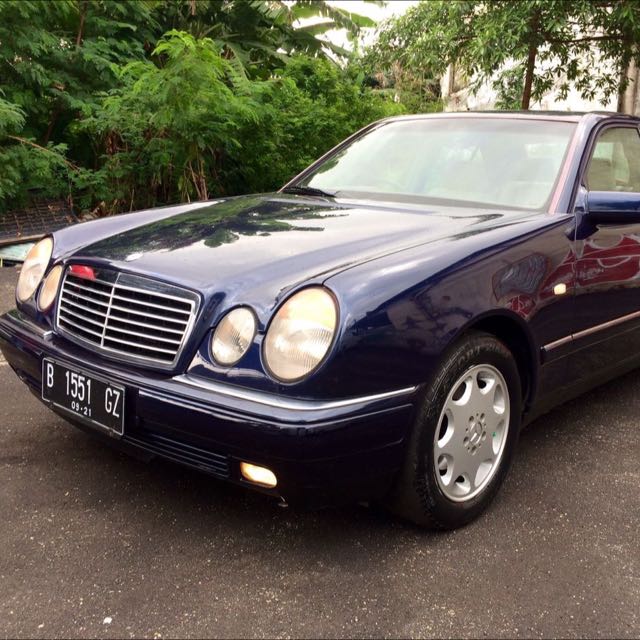 Mercy new eyes E230 96, Mobil & Motor, Mobil untuk Dijual di Carousell