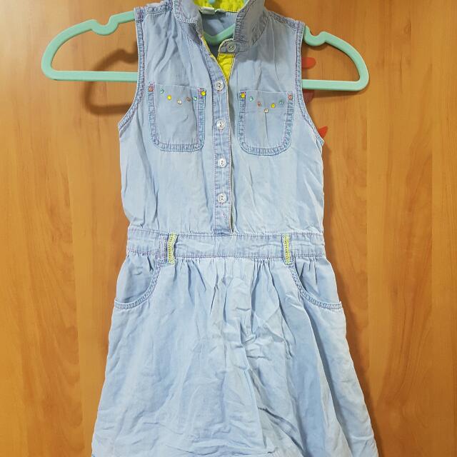 Used Girl Dress, Babies & Kids, Babies & Kids Fashion on Carousell
