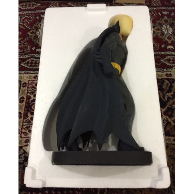 Warner Bros Studio Store BATMAN FIGURINE/STATUETTE, Hobbies & Toys ...