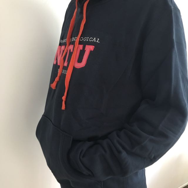 NTU Logo Hoodie, Men's Fashion, Tops & Sets, Hoodies on Carousell