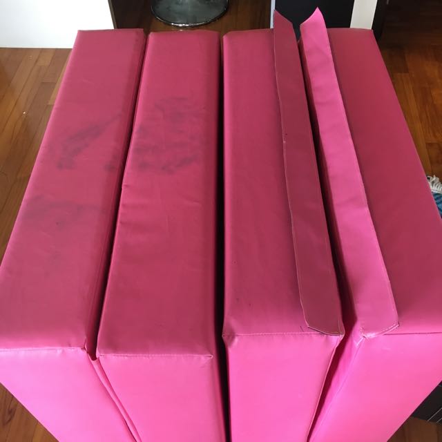 Pole Dancing Crash Mat (pink), Sports Equipment, Exercise & Fitness ...