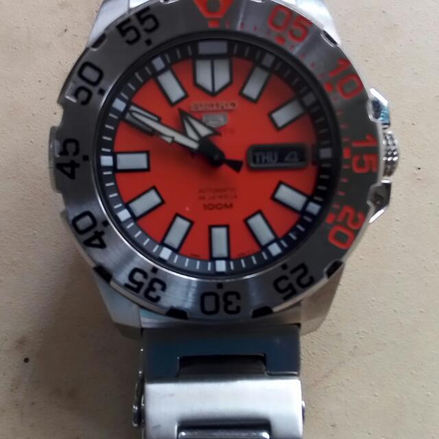 Seiko Automatic 2nd Generation Monster 4R36A. Improved Movement, Men's ...