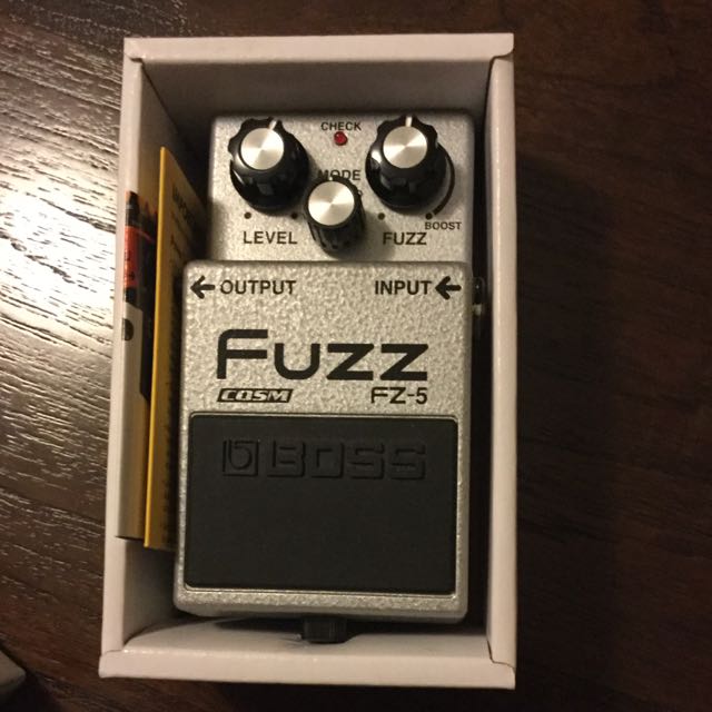 Boss FZ-5 Fuzz Pedal, Hobbies & Toys, Music & Media, Music Accessories ...