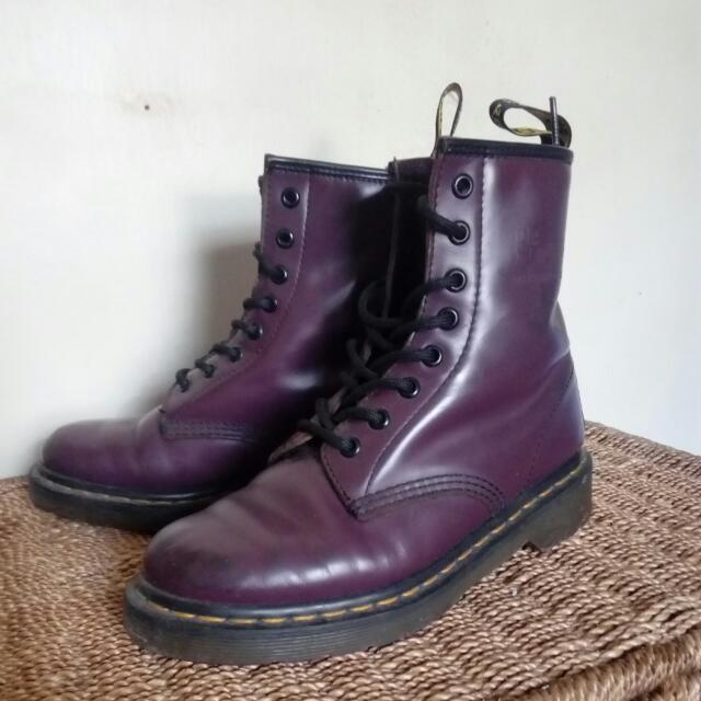 Dr. Martens 1460 Boots (Original), Women's Fashion, Footwear, Boots on ...