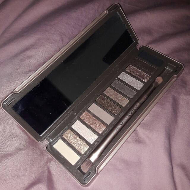 Authentic NAKED 2 Palette!, Beauty & Personal Care, Face, Makeup on ...