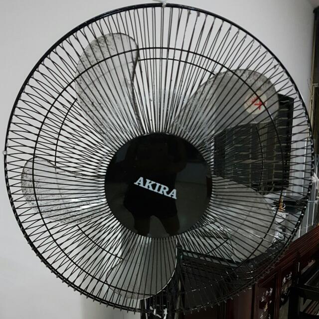 AKIRA 16" Standing Fan, TV & Home Appliances, Air Conditioners ...