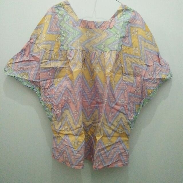 Top Batik Pastel, Fesyen Wanita, Pakaian Wanita, Atasan di Carousell