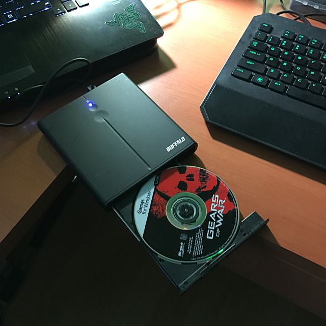 Buffalo Portable CD/DVD Reader, Computers & Tech, Parts & Accessories ...