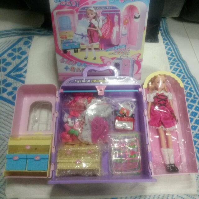 LELIA DOLL & WARDROBE/CLOSET PLAYSET, Hobbies & Toys, Toys & Games on ...