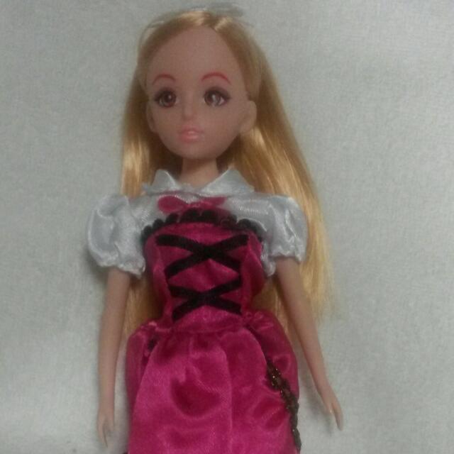 LELIA DOLL & WARDROBE/CLOSET PLAYSET, Hobbies & Toys, Toys & Games on ...
