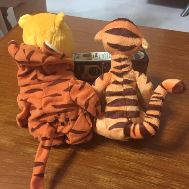 McDonald's Hugging Buddies: Winnie the Pooh & Tigger, Hobbies & Toys ...