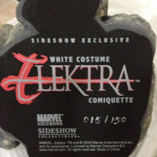 Sideshow Collectibles Exclusive White Elektra Comiquette, Everything ...