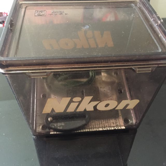Vintage Nikon Dry Box, Hobbies & Toys, Memorabilia & Collectibles ...