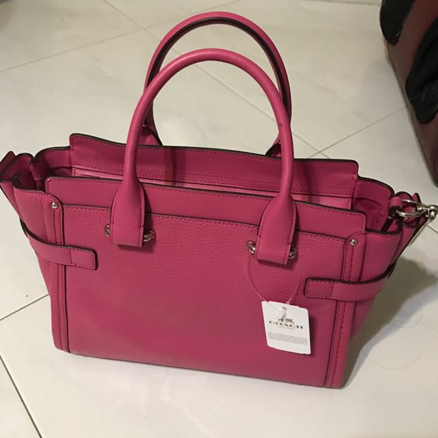 Coach Retail Version Bag, Women's Fashion, Bags & Wallets, Purses ...