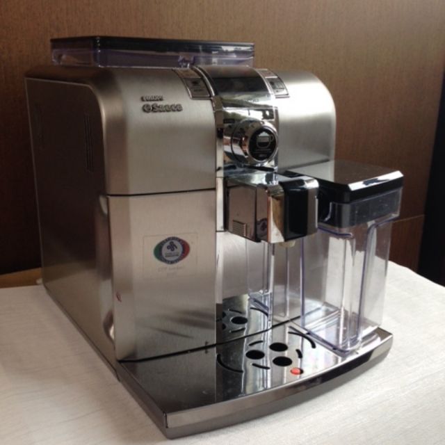 1 Philips 】 Saeco Syntia 飛利浦咖啡機 義式咖啡機 全機不鏽鋼 有奶罐, 家具及居家用品, 廚具和餐具, 餐具和餐具在旋轉拍賣