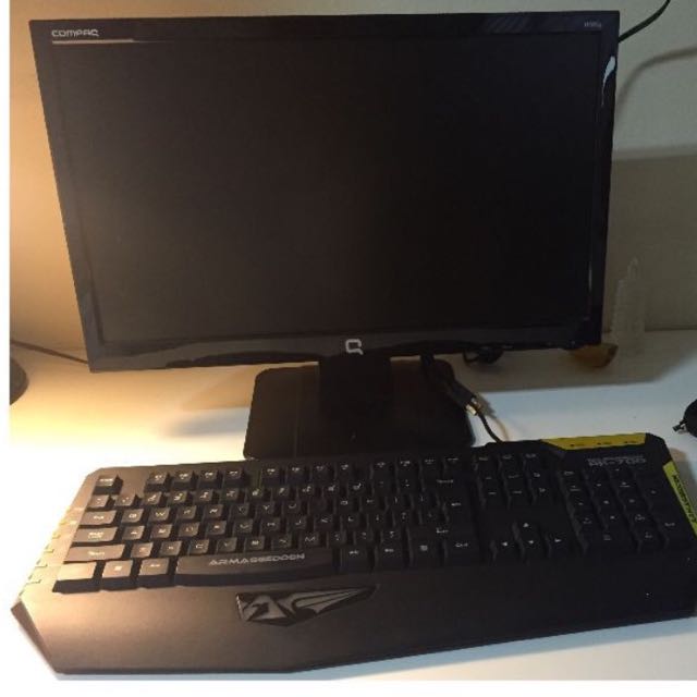 Monitor & Keyboard., Computers & Tech, Parts & Accessories, Monitor ...