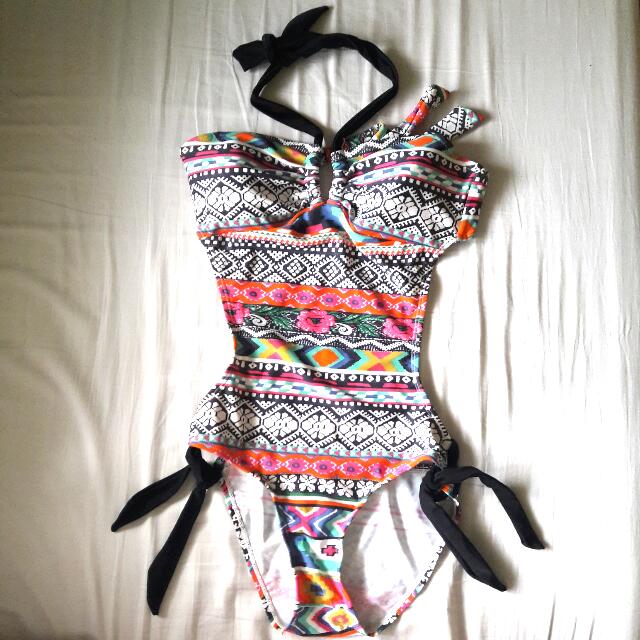 Aztec Print Waist Curve One-piece Swimsuit, Women's Fashion, Swimwear ...