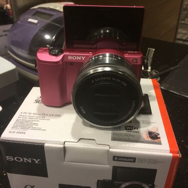 Sony aA5000 Pink Mirrorless Camera, Photography, Cameras on Carousell