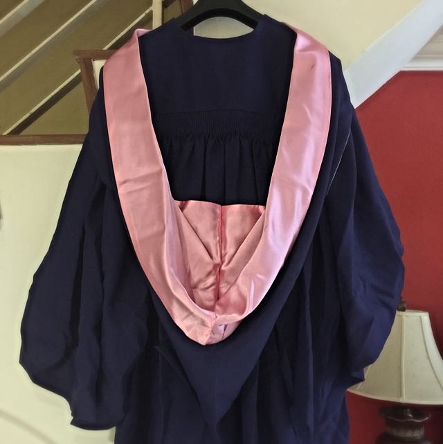 NUS COMPLETE GRADUATION GOWN COMMENCEMENT ACADEMIC DRESS UNDERGRADUATE ...