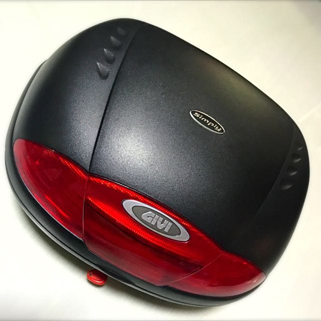 Givi SIMPLY Motorcycle Box, Car Accessories on Carousell