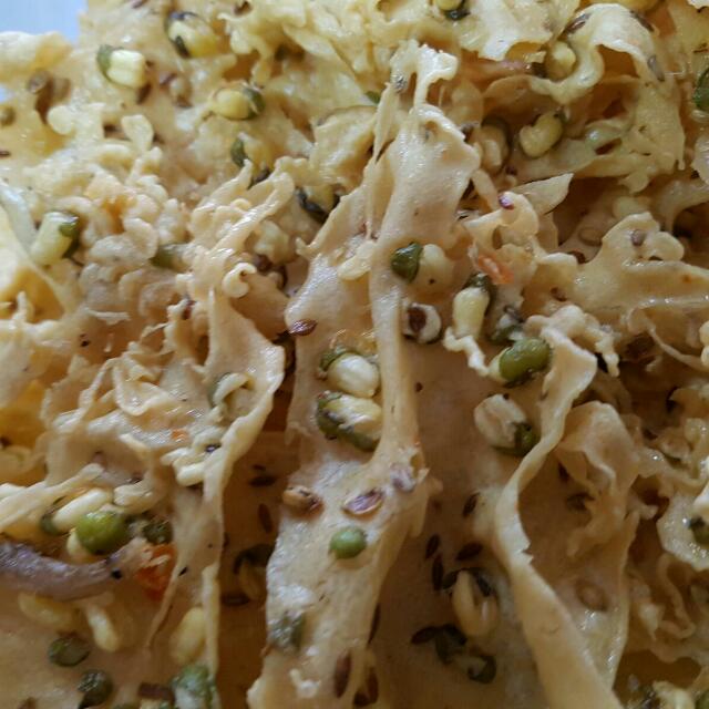 Rempeyek, Food & Drinks, Packaged & Instant Food on Carousell