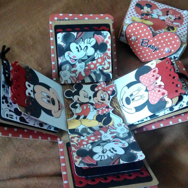 Mickey & Minnie Mouse Explosion Box, Hobbies & Toys, Stationary & Craft ...