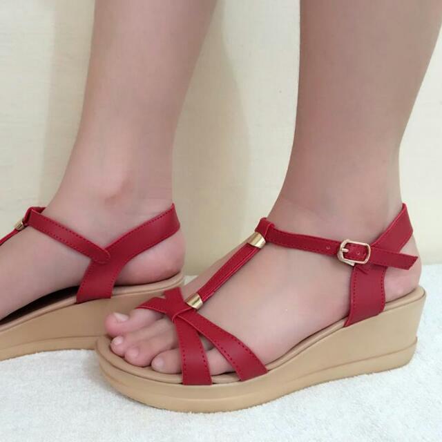 004 RED HIGH QUALITY SANDALS SIZES 35 THRU 39, Women's Fashion ...