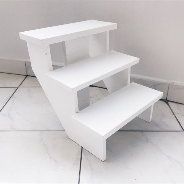 Dessert Table Props Rental - Small White Wooden Steps Cake Stand ...