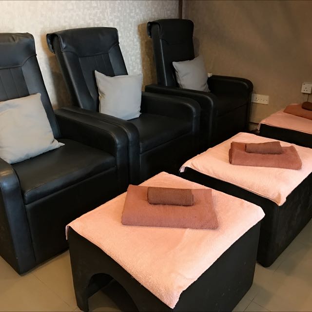 Foot Reflex Chairs, Furniture & Home Living, Furniture, Chairs on Carousell