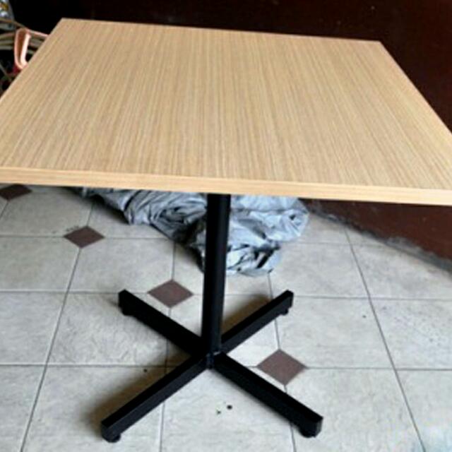Meja Cafe Kaki Cakar Coating New Star CT-401 T80, Serba Serbi di Carousell