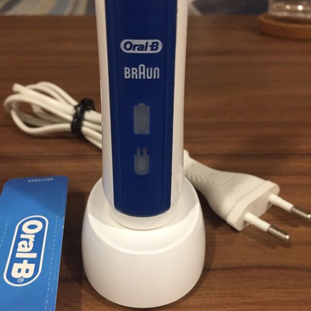 Oral-B Braun Pro 3000, Beauty & Personal Care, Bath & Body, Hair ...