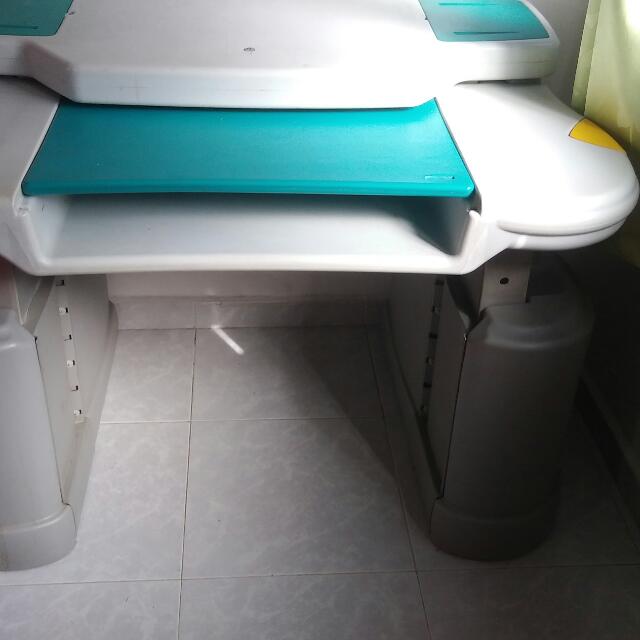 Rubbermaid Computer Table, Furniture & Home Living, Furniture, Tables ...