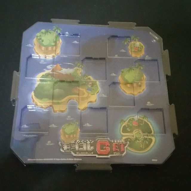 Pokemon Moncolle GET World Displate (Fire and Grass Plates), Hobbies ...
